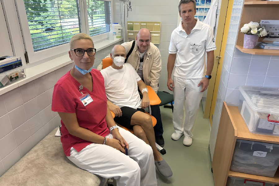1500. transplantace ledviny ve FN HK: Historický milník v české medicíně